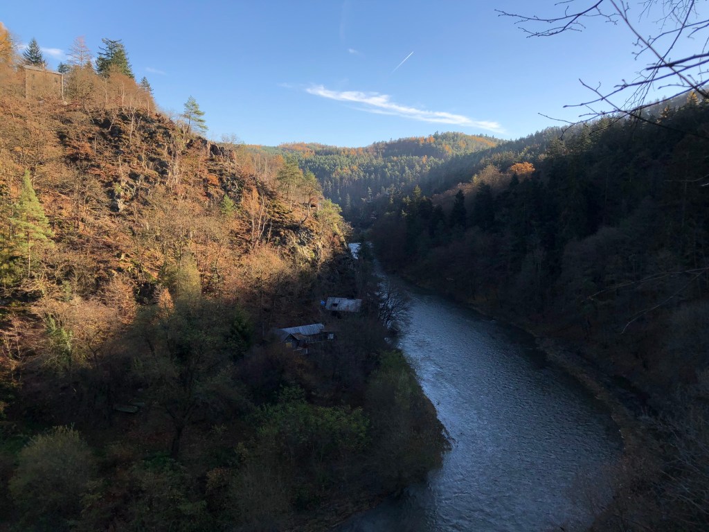 Along the Sázava river from from Jílové to Davle: 16 km of views and a ...